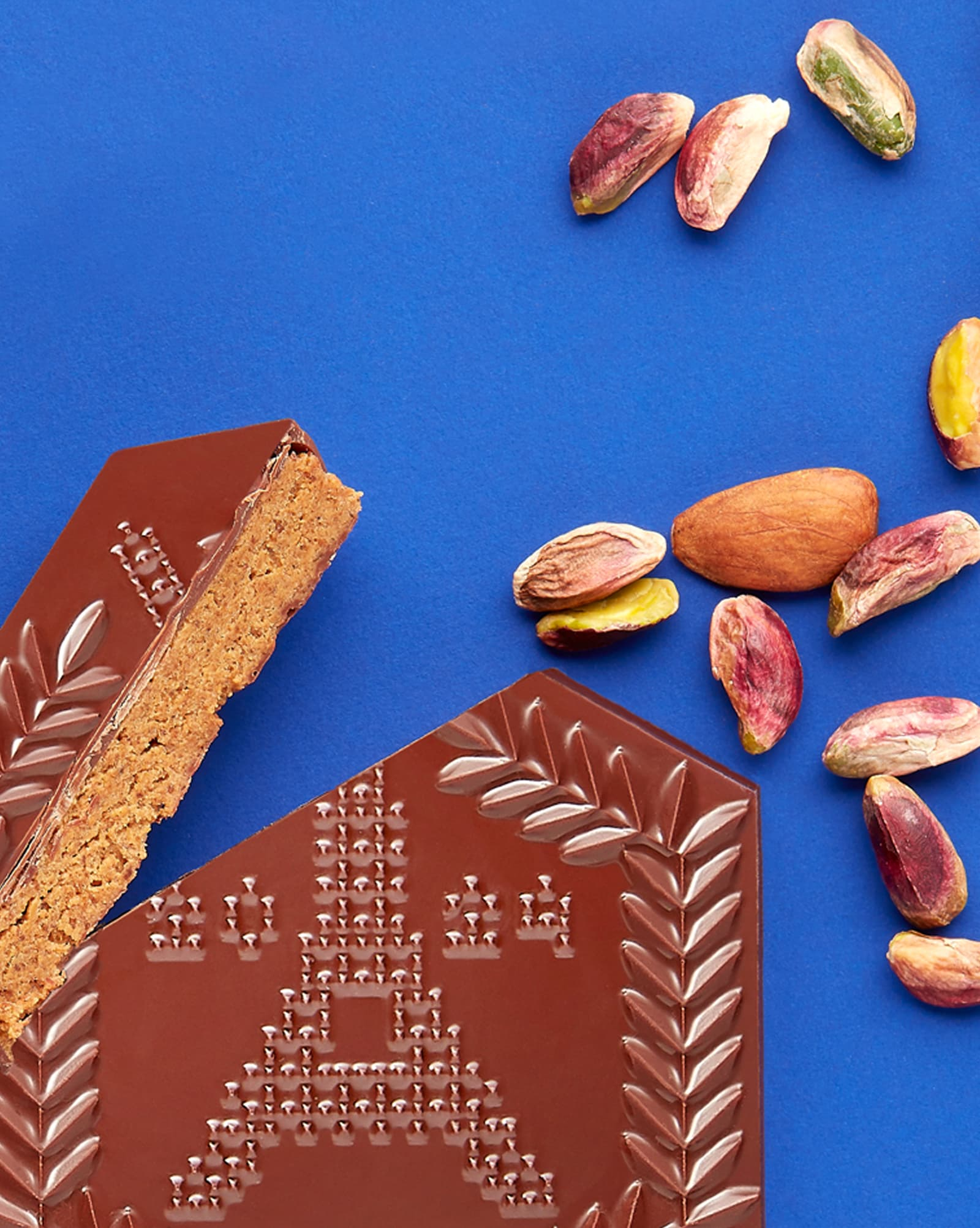 Luxury French dark and milk chocolate bars | Le Chocolat Alain Ducasse
