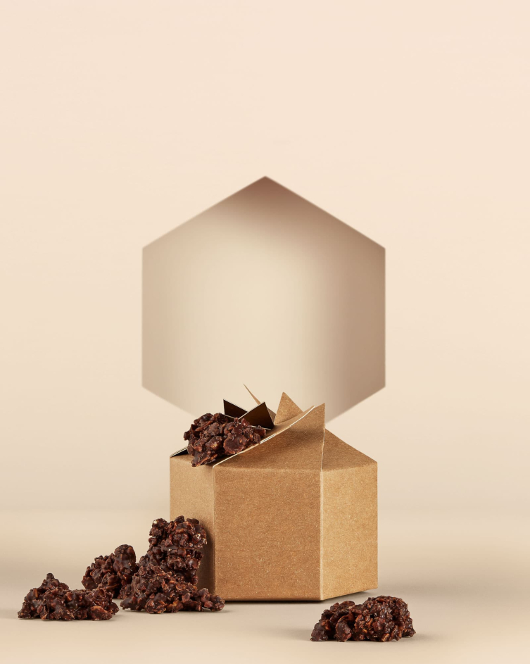 Dark Chocolate 75% Almond Roc' Rocher | Le Chocolat Alain Ducasse